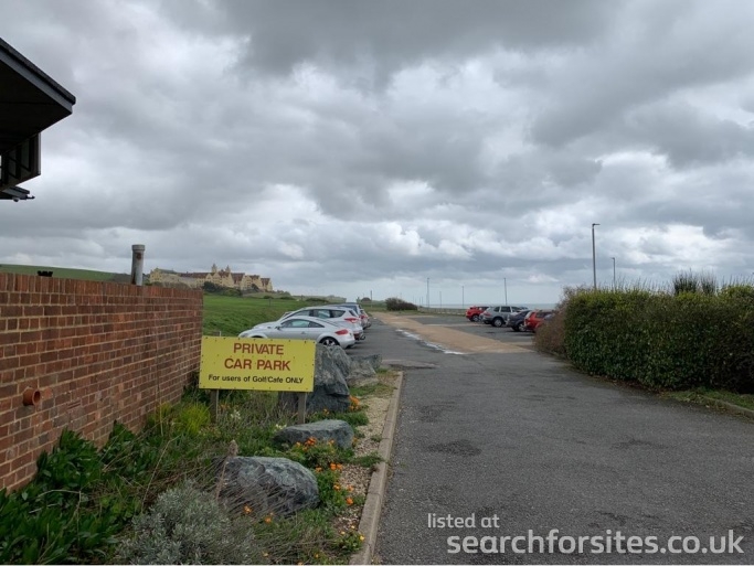 Roedean Cafe and Pitch & Putt
