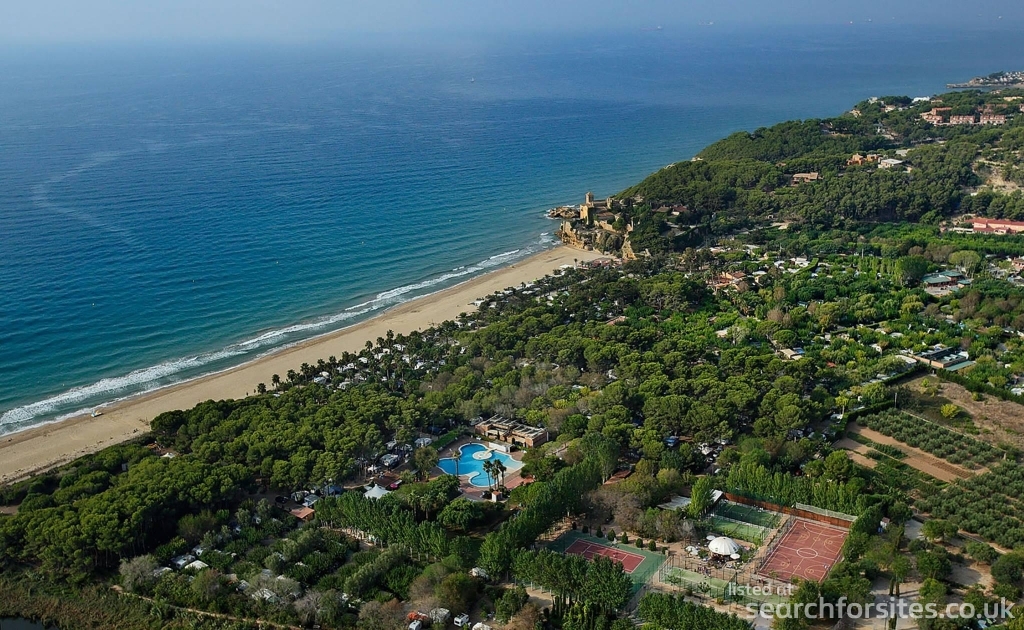 Tamarit Beach Resort