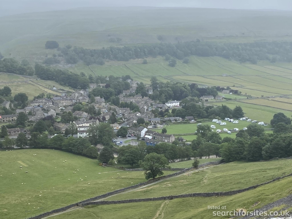 Low Hall Farm Campsite