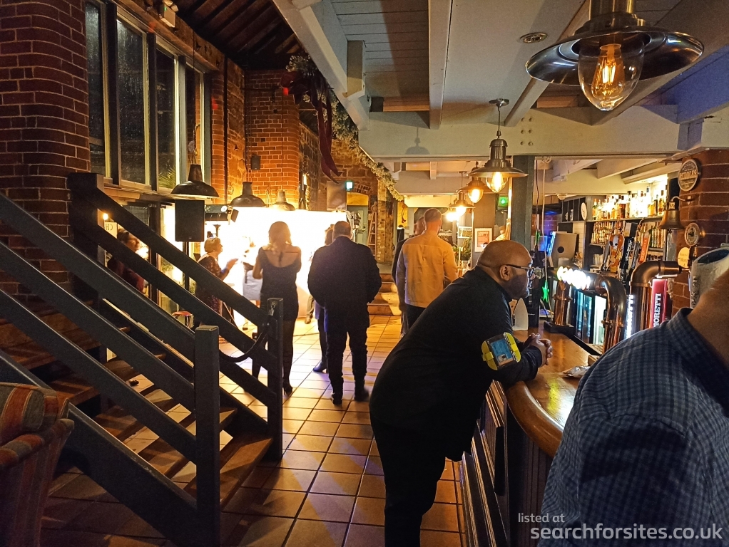 Stenson Bubble - The Bubble Inn