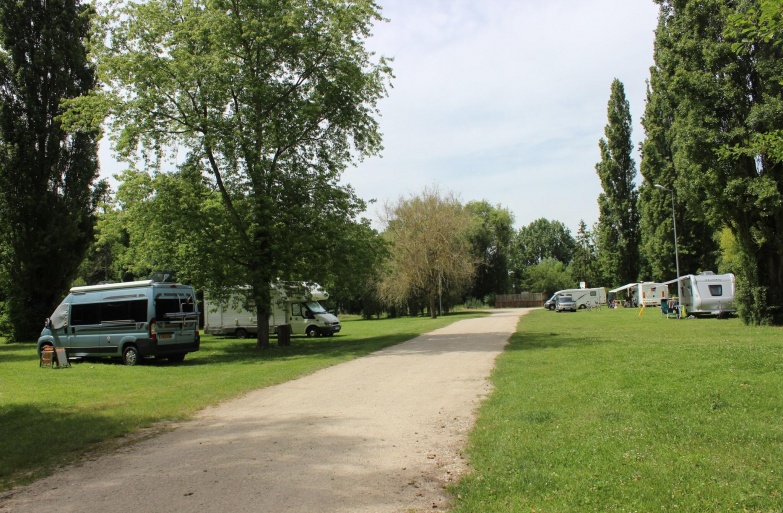 Camping de Chartres - Les Bords de l'Eure