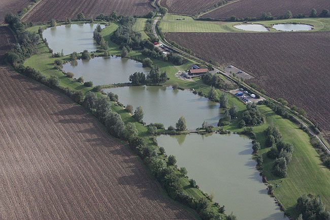 Clavering Lakes & Lodge