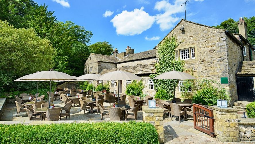 The Bull at Broughton