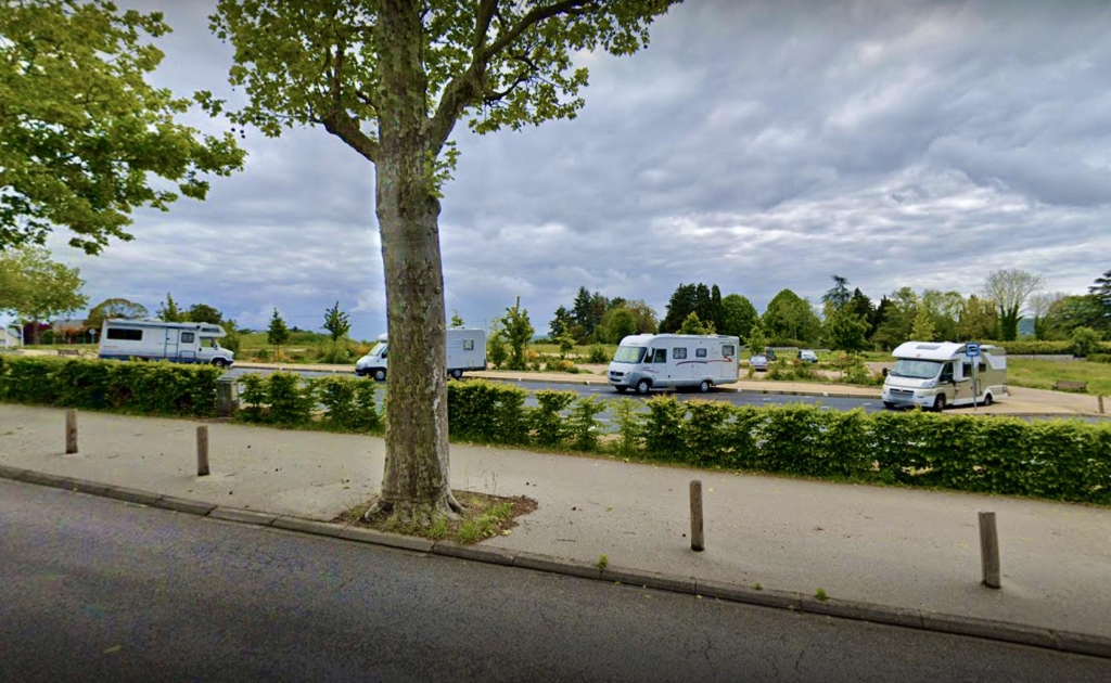 Motorhome & Coach Park