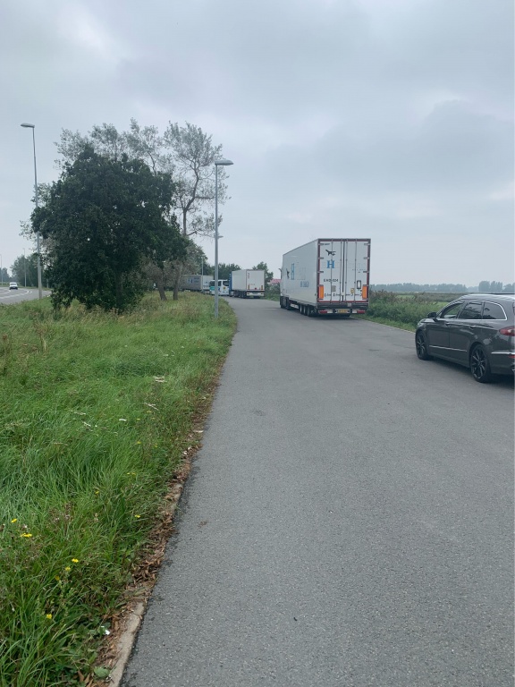 Layby off N33