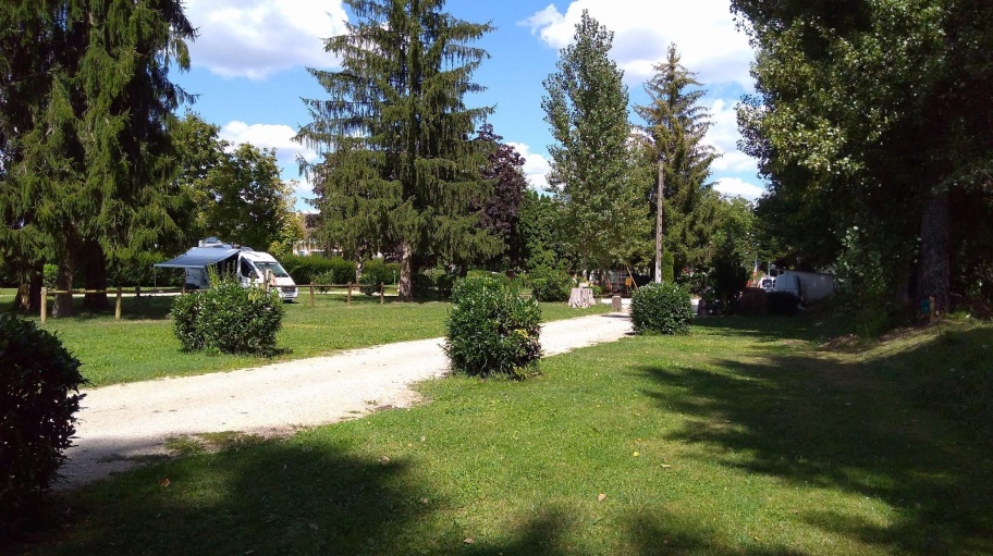 Camping Municipal Les Peupliers