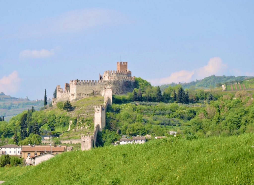 Castello di Soave