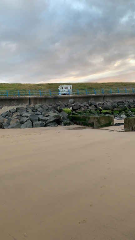 Hendon beach car park