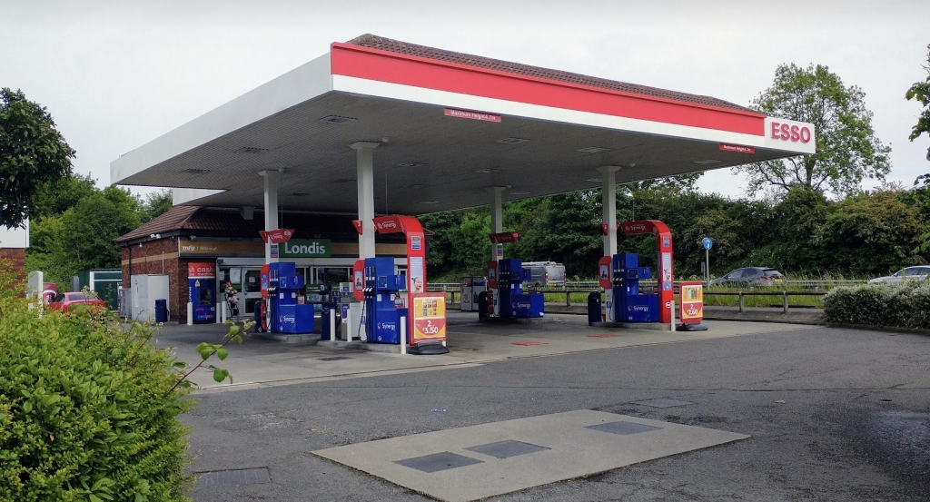 Bilbrough Top Services (Eastbound)