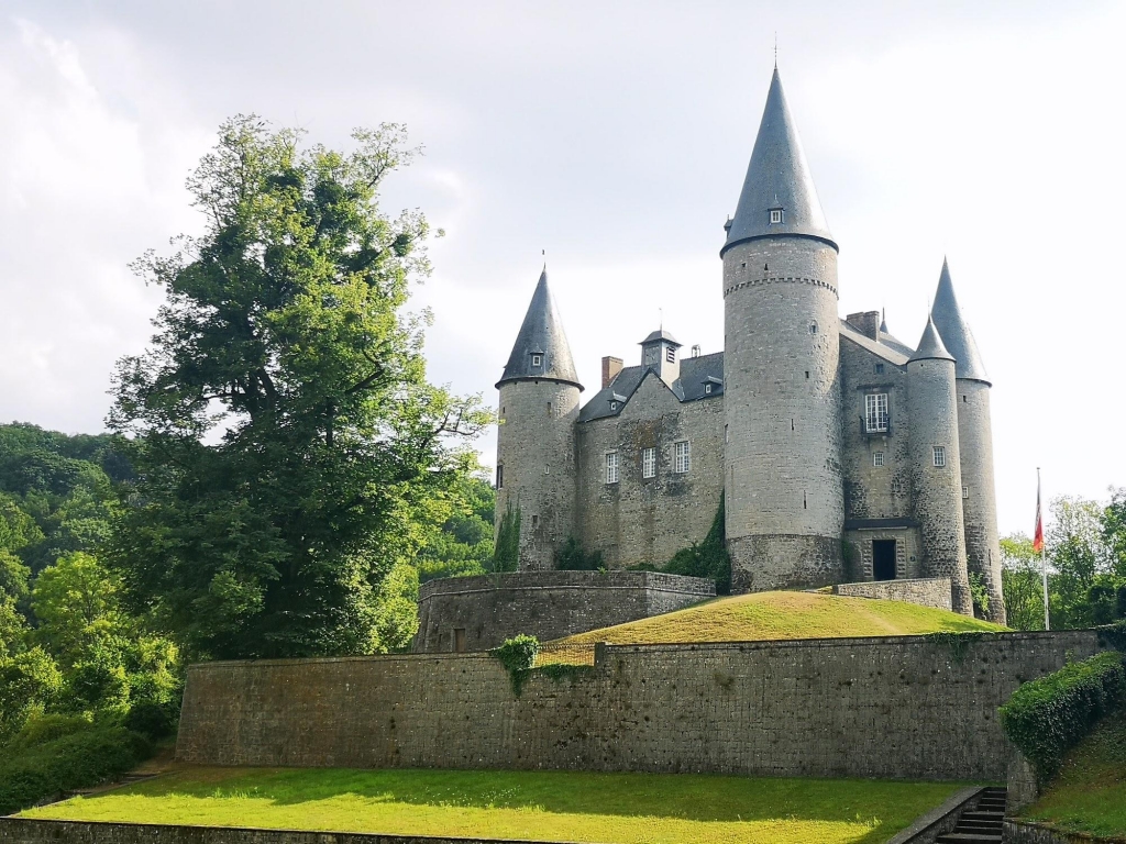 Chateau de Veves