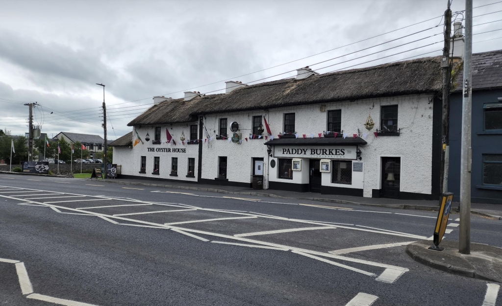 Paddy Burkes Bar and Restaurant