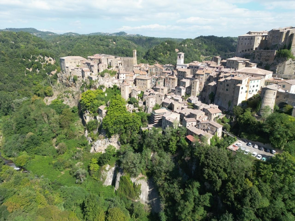 Sorano