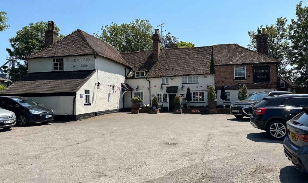 The Farriers Arms