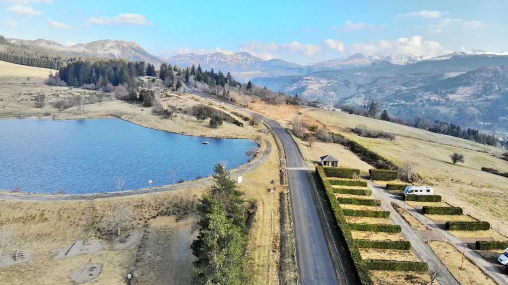 CAMPING-CAR park Murat Le Quaire