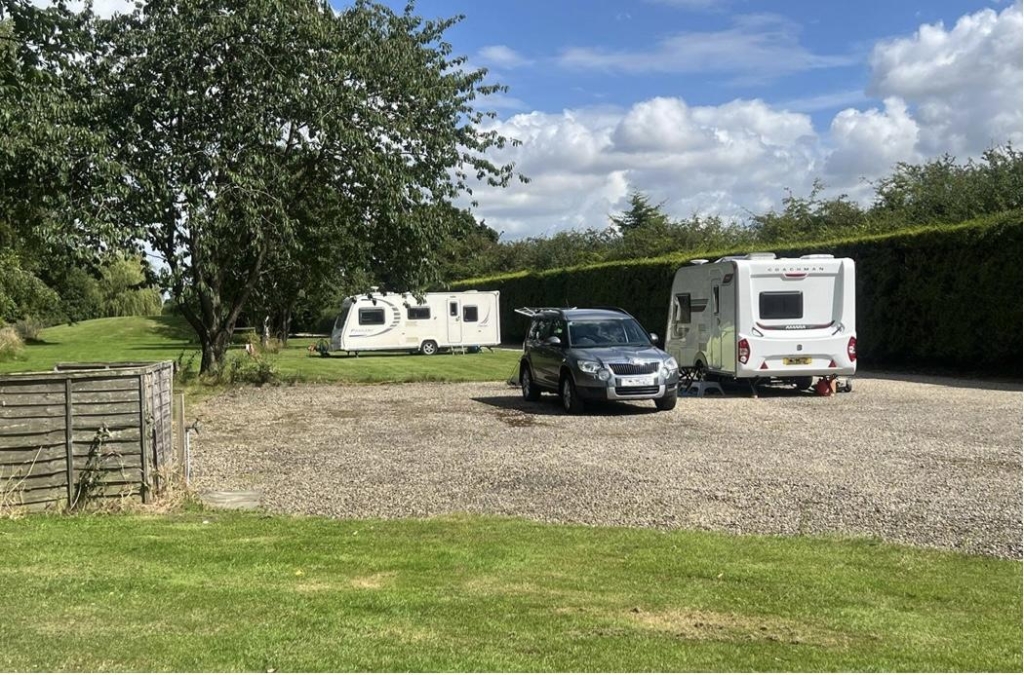 Raker Lakes and Caravan Park